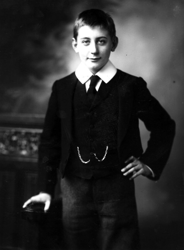 Crowley Fan, Composer – Peter Warlock – Zero Equals Two!